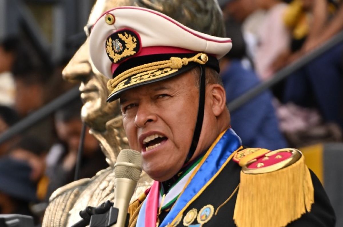 Aseguran que el General Zúñiga fue relevado como comandante del Ejército