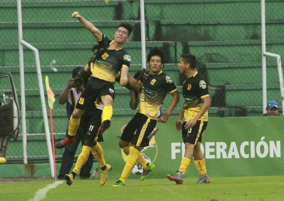 Destroyers sorprende al derrotar a San José