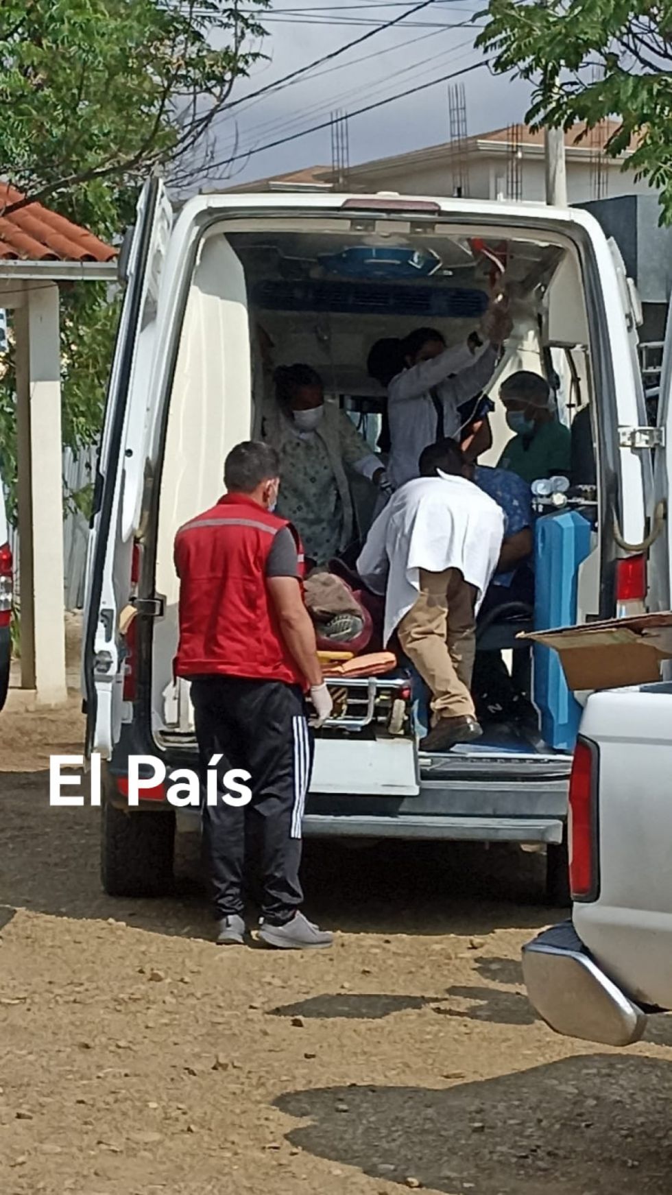 Oficial: Cuatro heridos del accidente en Pajchani llegaron al hospital de Tarija
