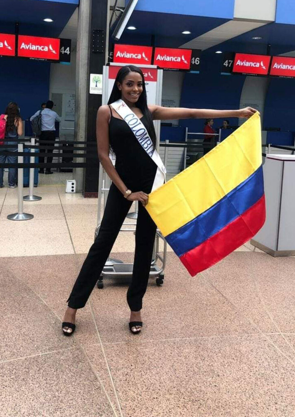 Alma Díaz es Colombia en Reina Hispanoamericana
