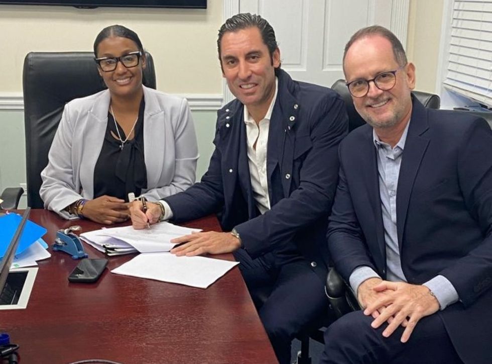 McLean compra una isla en Bahamas para un proyecto inmobiliario